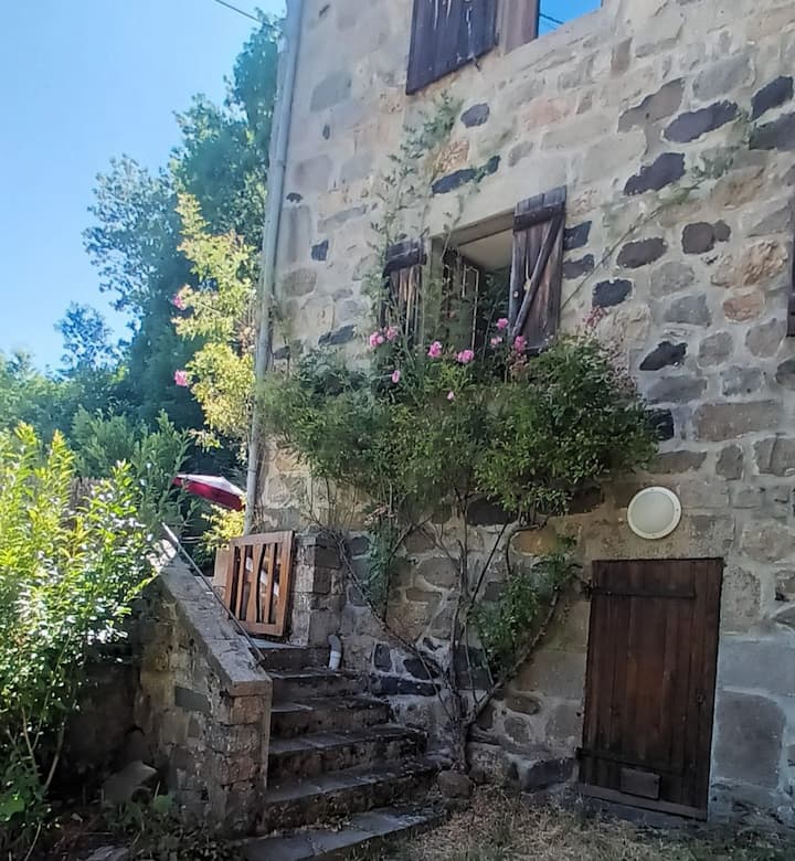 Petite Maison Ardéchoise - Les Estables