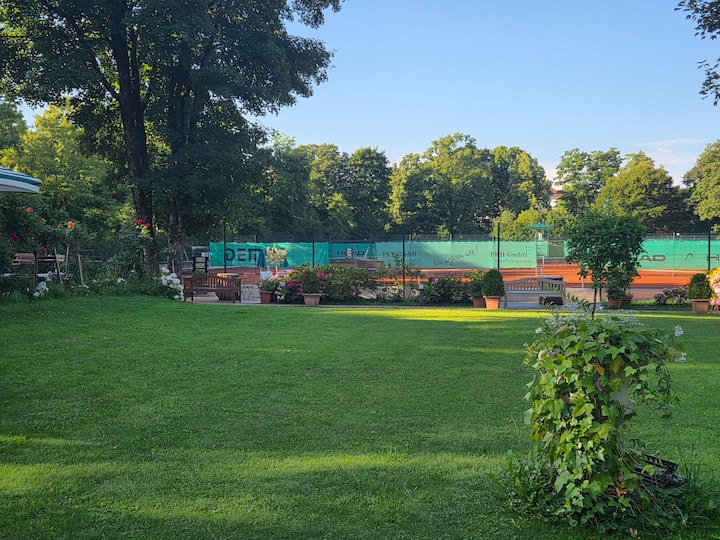 Wohnung Am Tennisclub - München