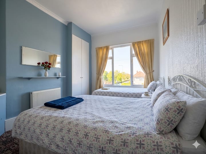 Affordable & Cozy Seaside Guest House| Cleethorpes - Cleethorpes