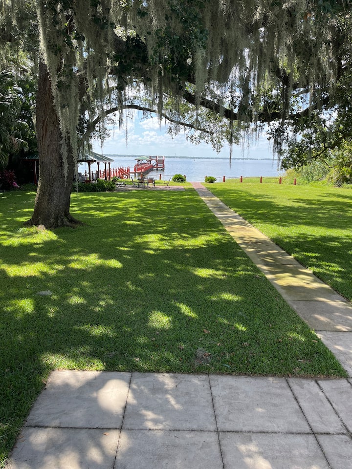 Lake Paradise - Sebring, FL