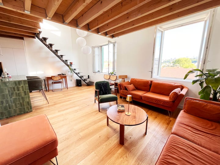 Loft Architecte | Vue Fourvière | Duplex 10 Pers - Écully