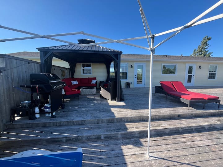 Poolside Country Escape - Prince Edward Island