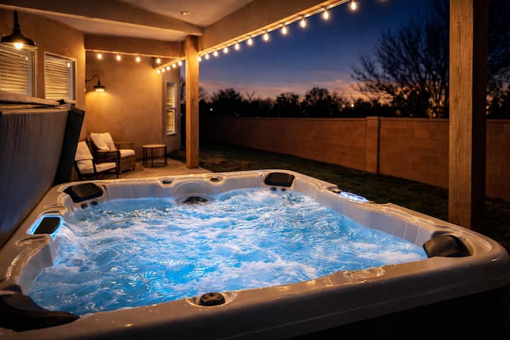 House Near Zion | Private Pickleball Court & Spa - Hurricane, UT