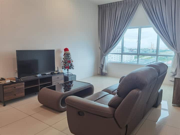 Cozyhomes At The Peak - Bintulu
