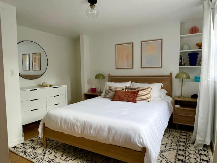 Greenpoint Gem - New York
