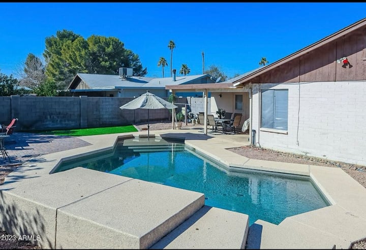 Lux Pool Home/ Mins To Adventist Health & Westgate - Glendale, AZ