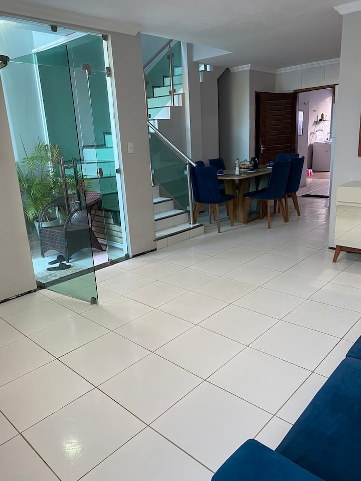 Camocim: Casa Ideal Para Família - Camocim