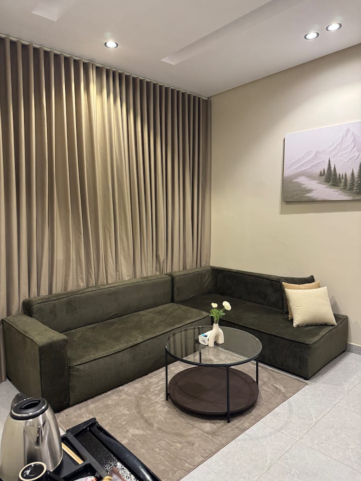 غرفة وصالة 2-c - Jeddah