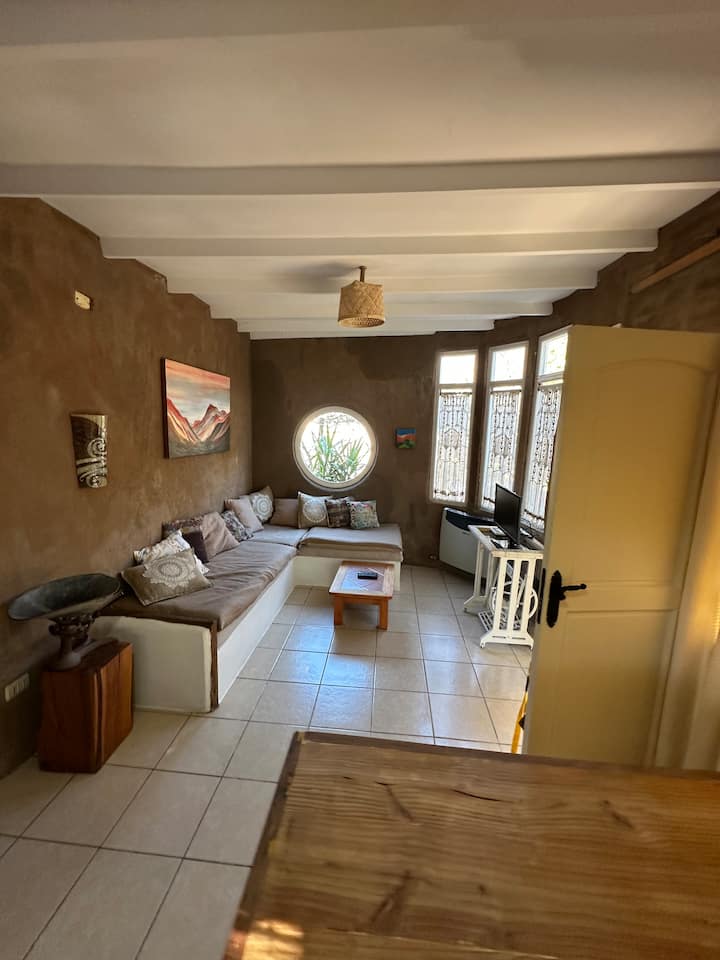 Ahopiedra 
Cabaña Nieves Y Lodos - Vicuña