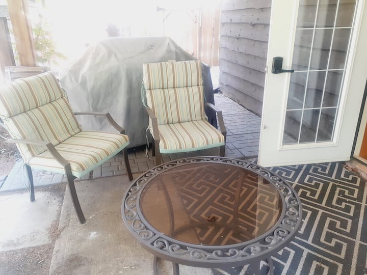 2br Walkout • Nature + Bbq Patio - Saint Albert