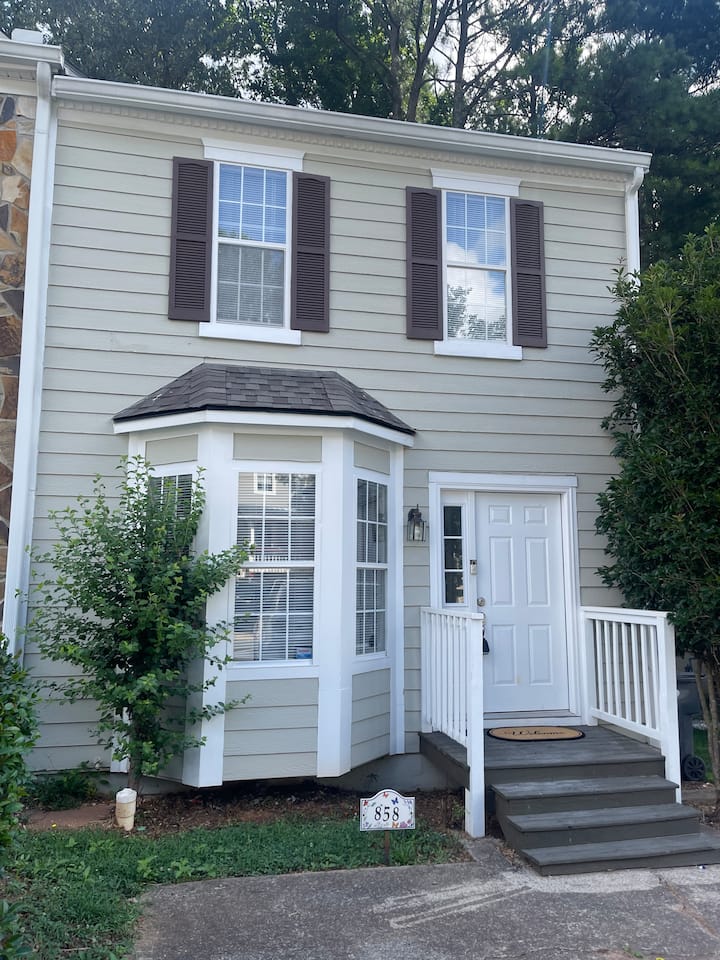 Hearth & Home - Duluth, GA