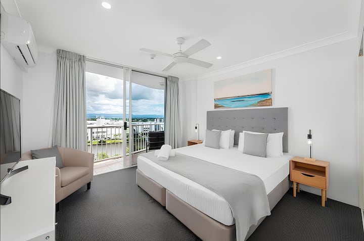 Self Contained Private Studio In A Great Location - Broadbeach