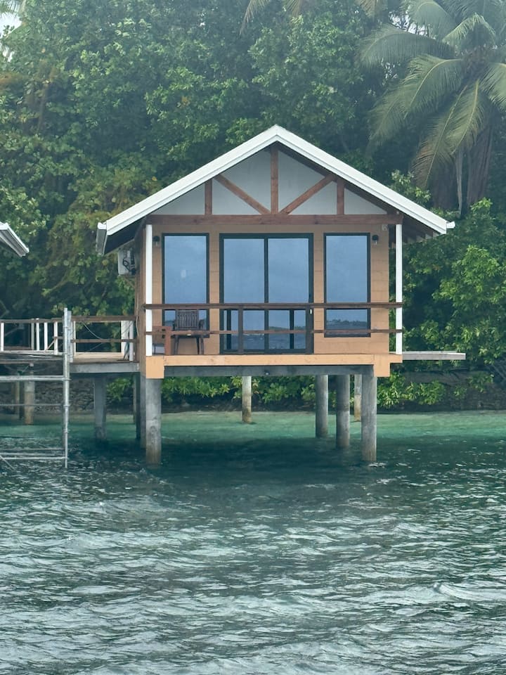 Bokanbotin Island Bungalows - Marshall Islands