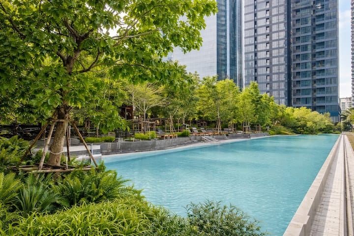 Elegant 1br Condo Near Asoke With Sky Lounge - Thailand