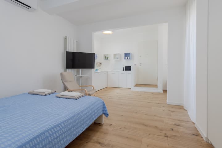 Homestwenty3 - Home Eight - Renovated In 2026 - Caorle