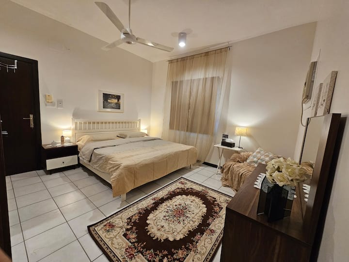 Serene 1br In Aziziyah | By Makkah Bus & Al-haram - La Mecque