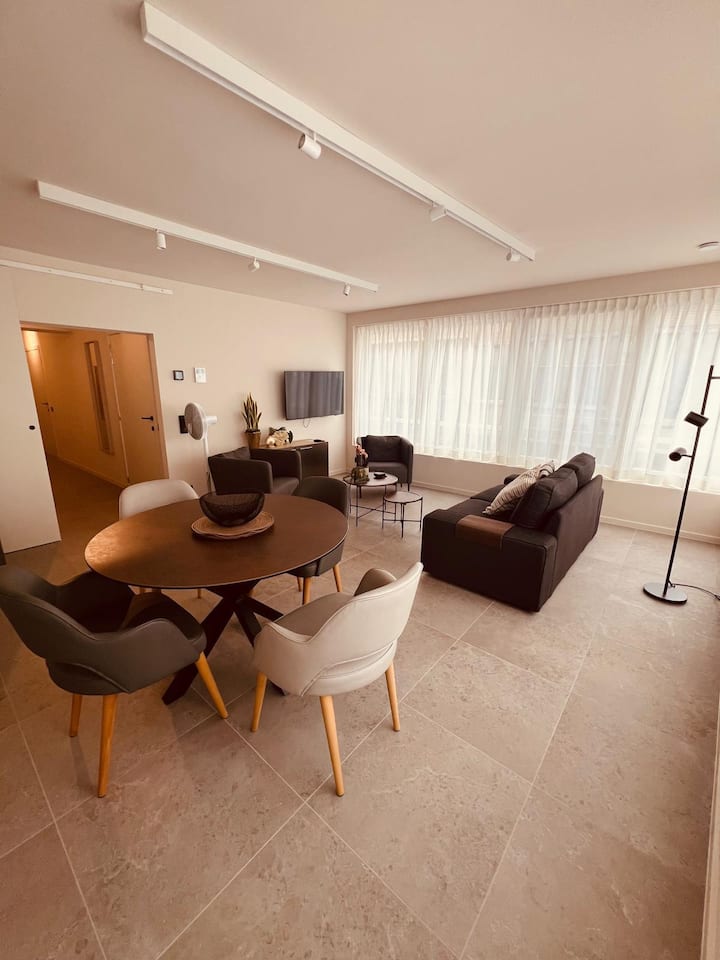 Christina's 2 Bed - First Floor - Ostend