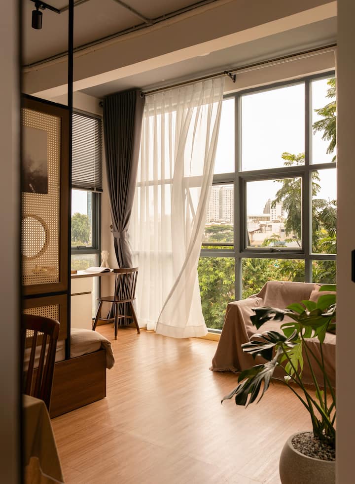 1-br Nature Retreat • River & Leafy Vibes | D1 - ホーチミン