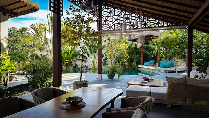 Serene Contemporary Open-air Living, 14m Salt Pool - Thaïlande