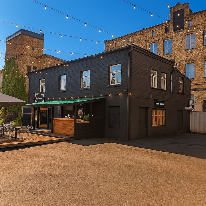 Objekts - Guest House In Riga’s Creative Quarter - Riga