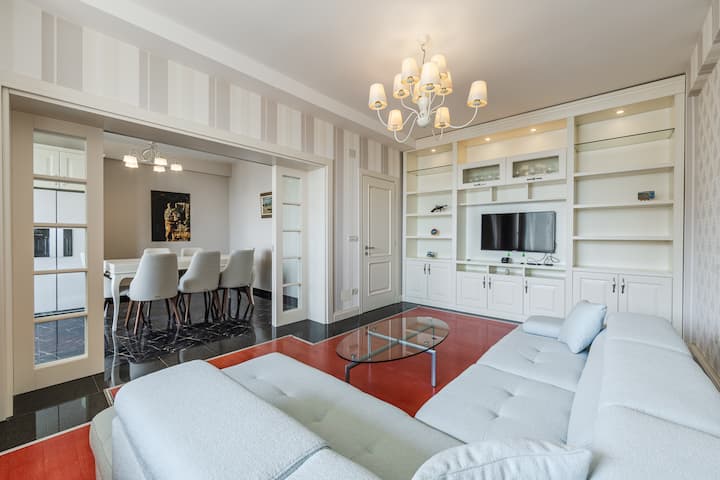 The Royal Classic By Ps - Durrës