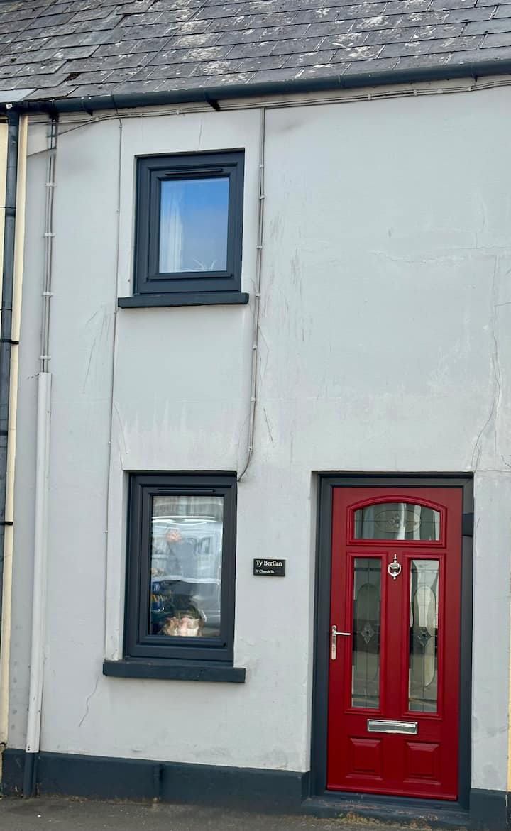 Cute 2 Bedroom Cottage In Brecon - Pets Welcome! - Brecon