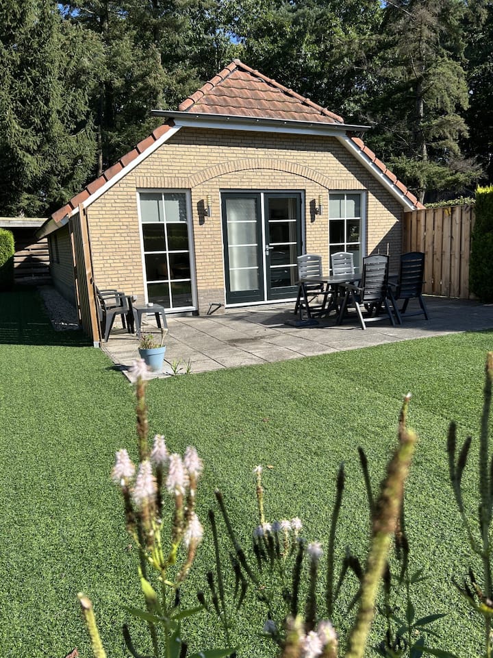 Vacation Home In Lunteren On The Edge Of The Forest - Veenendaal