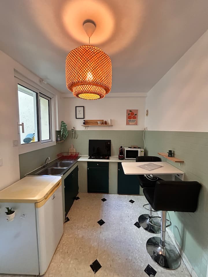 Grande Chambre Au Cœur De Bordeaux Proche Gare - Bordeaux