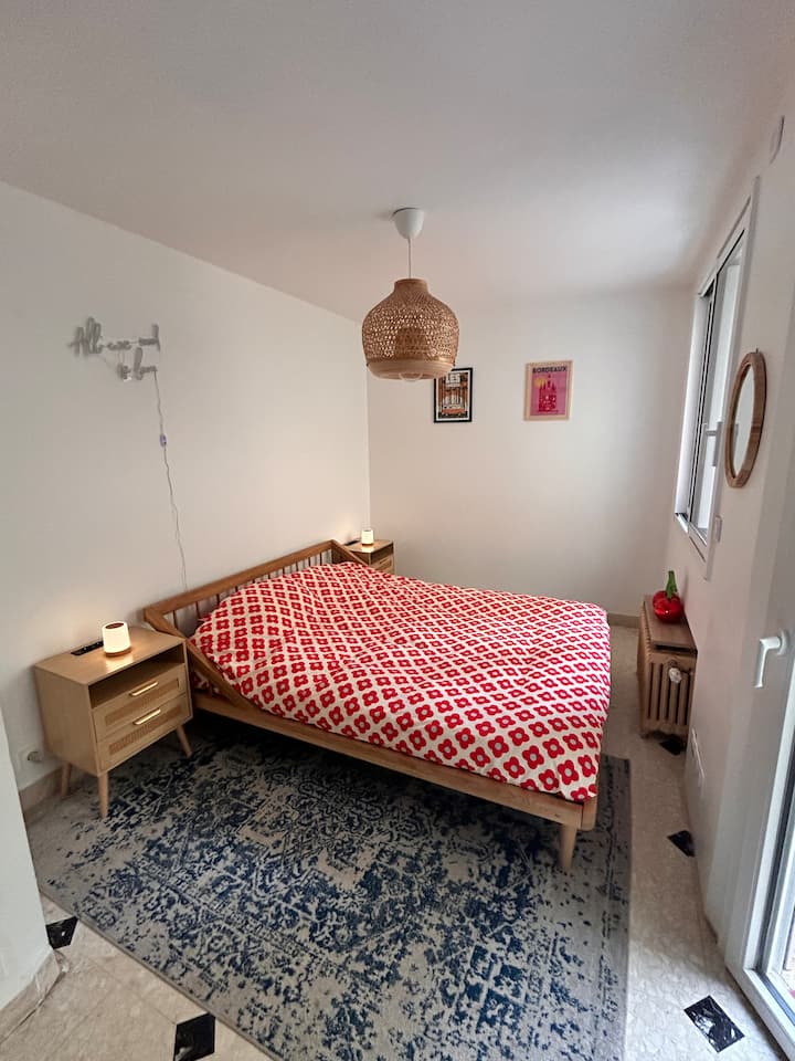 Cocon Urbain : Studio Privé Proche Gare & Centre - Bordeaux