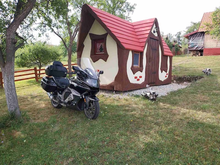 Kućica. - Mokra Gora