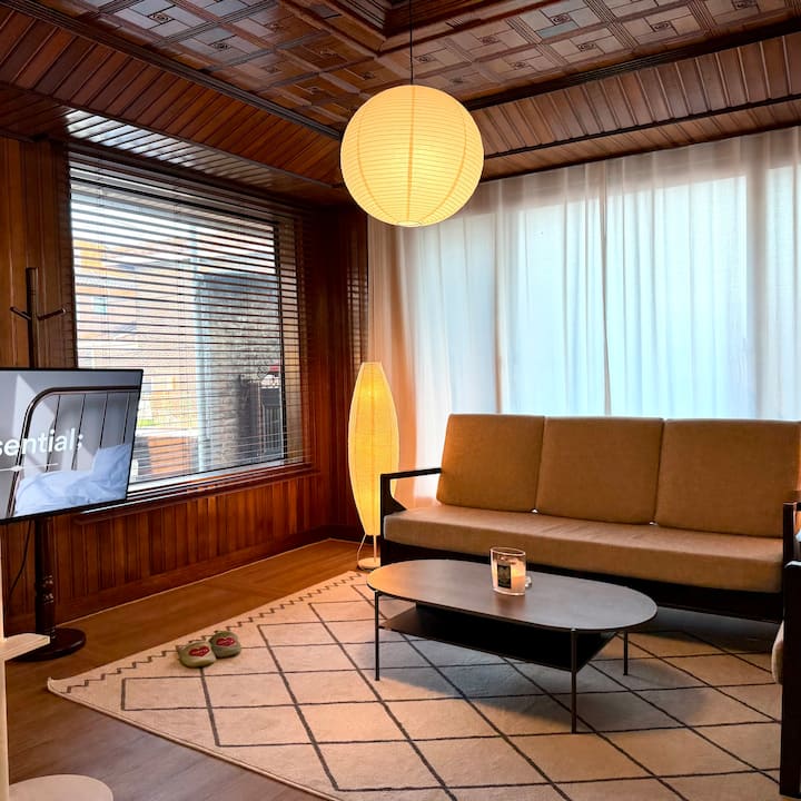 Cozy Home, 3min Walk From The Camp Humphreys Gate. - Pyeongtaek-si