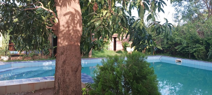 Zogona Villa With Large Pool - Ouagadougou
