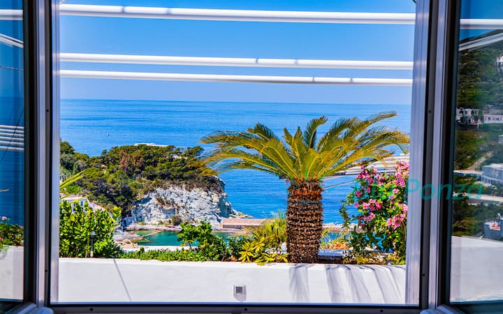 Bluponza - 4 Posti In Zona Mare - App Atene - Ponza