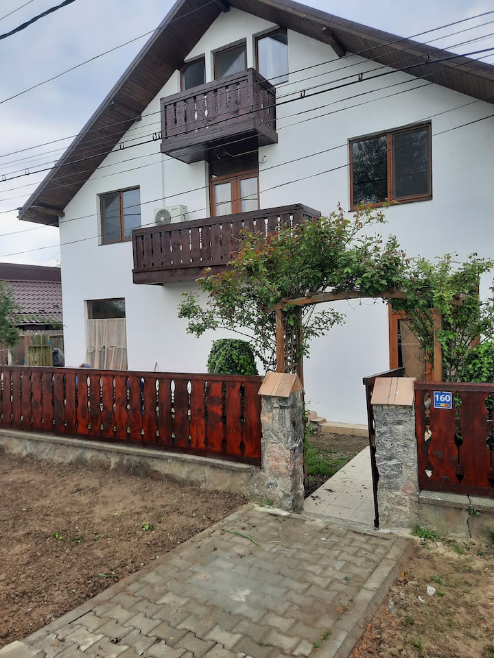 Vila Corsarul - Crișan