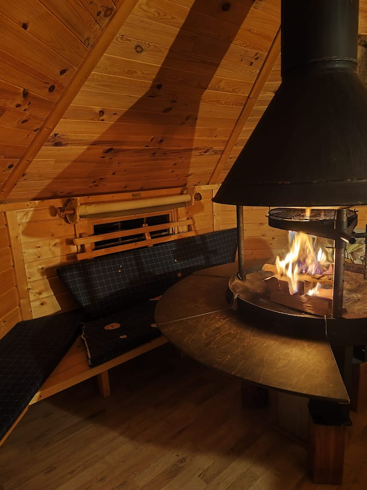 Cabane Kota Finlandais Insolite En Vercors Hossa - Gresse-en-Vercors