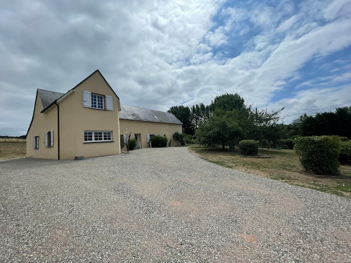 Promesse De Calme Et De Confort - Sarthe