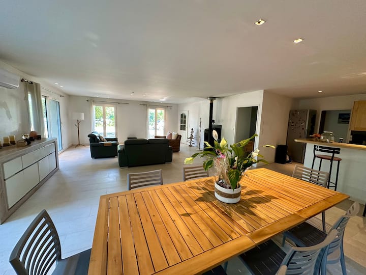 Grande Maison Avec Lac - Coutras