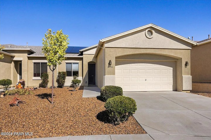 Cozy Cul‑de‑sac Retreat - Prescott Valley, AZ
