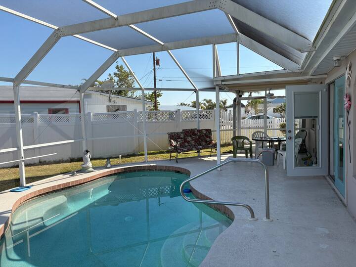 Manasota Mannatee - Englewood, FL