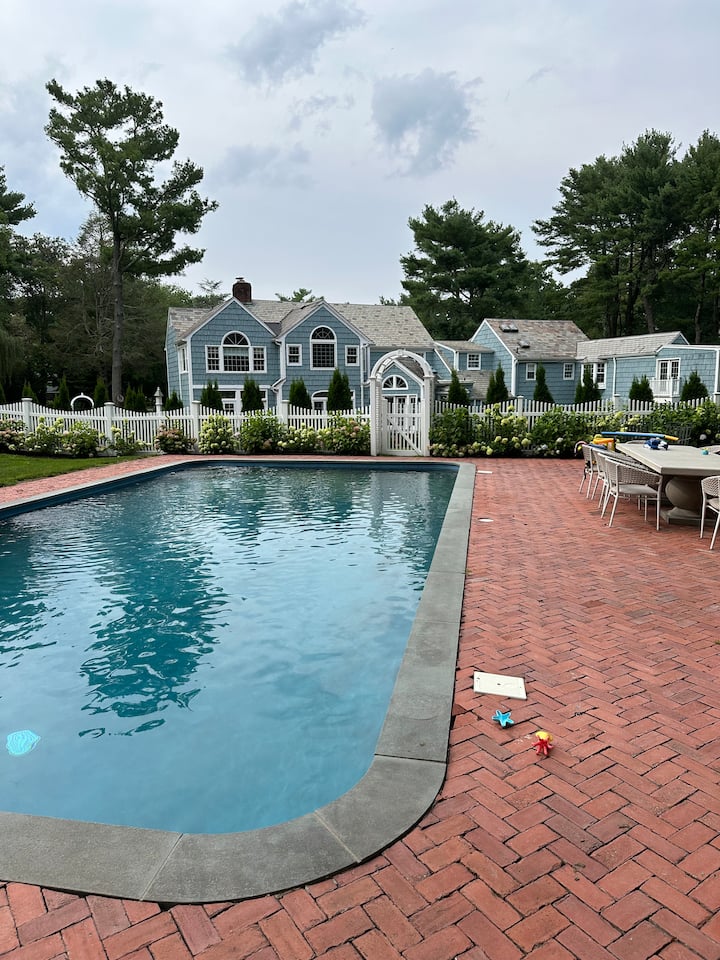 Ryder Cup - Spacious Serene New England-style Home - Westbury, NY