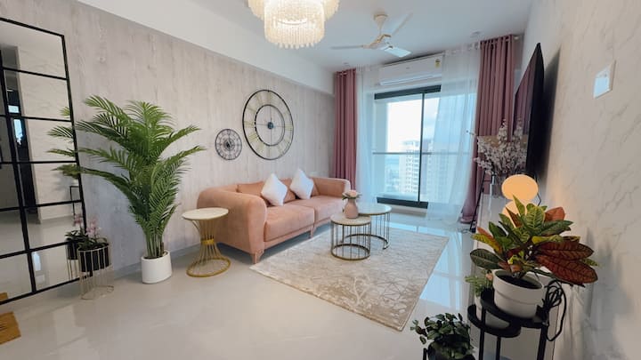 Pink-2 Bhk Luxury Peaceful Apt - Mumbai