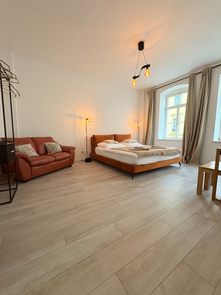 Modern Apartment Near City | Wifi & Self Check-in - Meißen