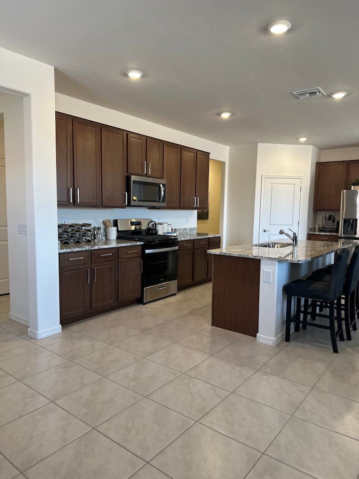 Entire House In Tucson - Marana, AZ