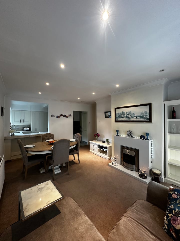Stay Central, Stylish, And Cozy! - Dublin