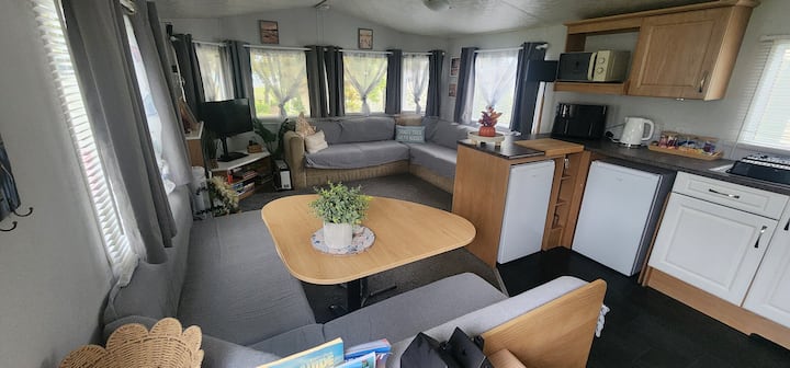 “Thorness Bay Family Escape” - Isle of Wight