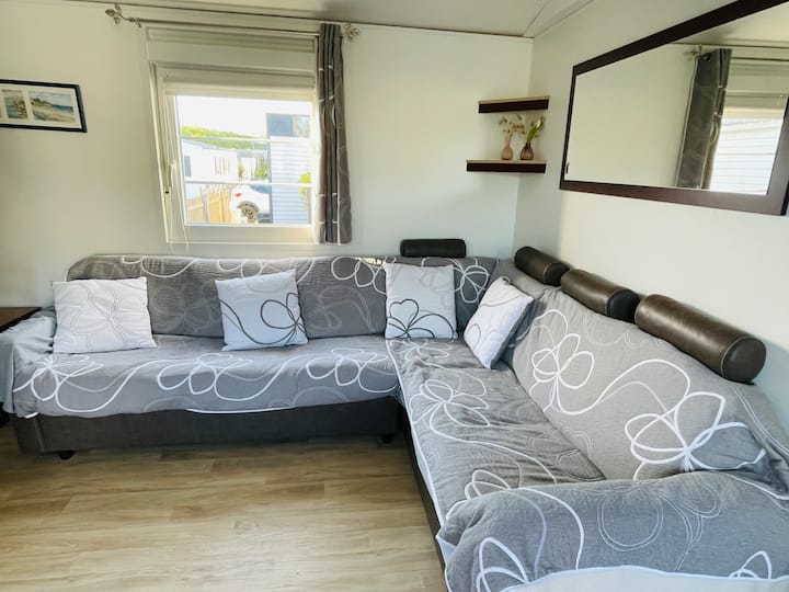 Bungalow Au Calme Avec Piscine - Saint-Malo