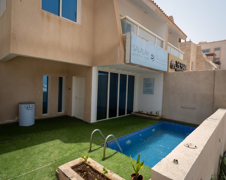 Villa In Front Of Dahareez Beach - Salalah
