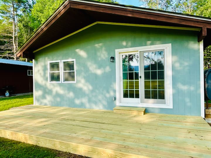 Luxury Sugaring Cabin | Maple Brunch Steps Away! - New Hampshire (State)