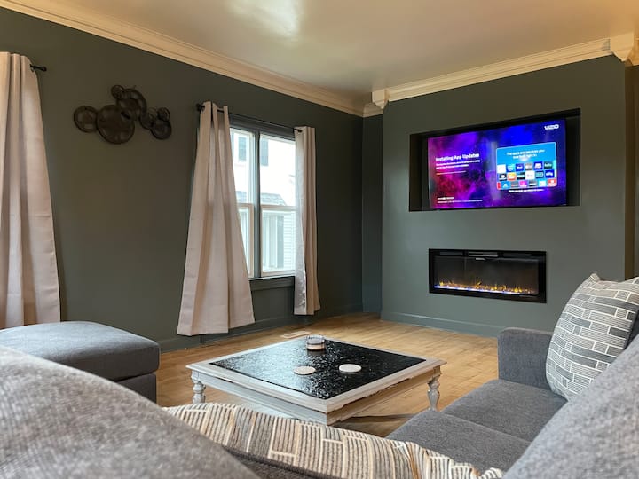 Lower Level, Upper Fun! - Escanaba, MI