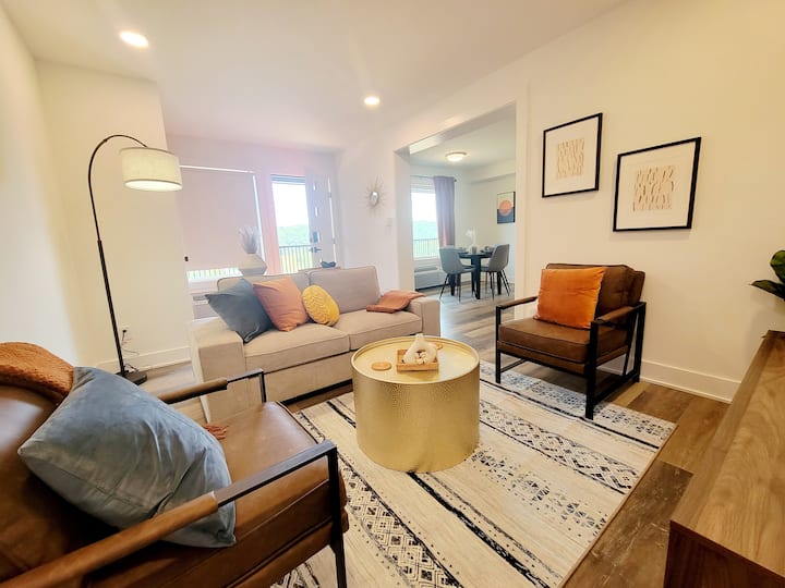 Boho Bliss Downtown/parking/pool/pets - Virginia
